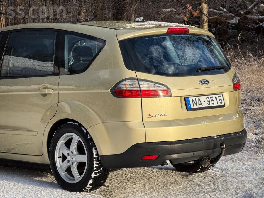 Pelēks Ford S-Max 2008 Jūrmala, ar dzinēja tilpumu 2.00 L un nobraukumu 303 tūkst. km par 4490 €, foto 7 vietnē AUTOMOTO.COM.LV