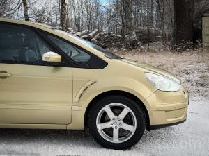 Pelēks Ford S-Max 2008 Jūrmala, ar dzinēja tilpumu 2.00 L un nobraukumu 303 tūkst. km par 4490 €, foto 16 vietnē AUTOMOTO.COM.LV