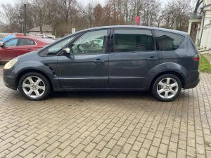 Pelēks Ford S-Max 2008 Raseiniai, ar dzinēja tilpumu 1.75 L un nobraukumu 300 tūkst. km par 1250 €, foto 4 vietnē AUTOMOTO.COM.LV