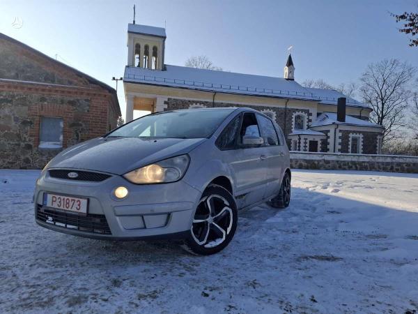 Pelēks Ford S-Max 2008 Alīta, ar dzinēja tilpumu 2.00 L un nobraukumu 396 tūkst. km par 2950 €, foto 1 vietnē AUTOMOTO.COM.LV