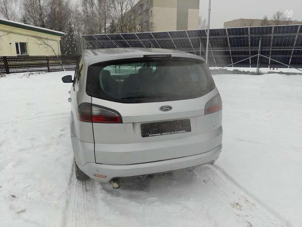 Grey Ford S-Max 2008 in Prienai, with an engine capacity of 2.00 L and mileage of 271 thousand km for 3450 €, photo 7 on AUTOMOTO.COM.LV