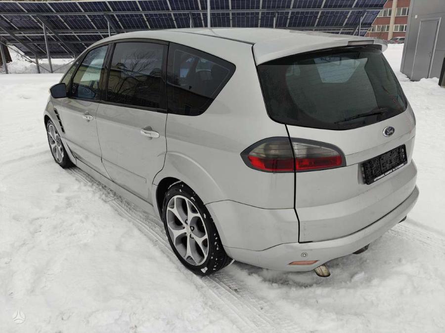 Pelēks Ford S-Max 2008 Prienai, ar dzinēja tilpumu 2.00 L un nobraukumu 271 tūkst. km par 3450 €, foto 12 vietnē AUTOMOTO.COM.LV