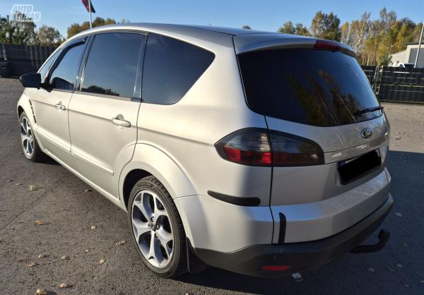 Pelēks Ford S-Max 2008 Klaipėda, ar dzinēja tilpumu 2.00 L un nobraukumu 265 tūkst. km par 6800 €, foto 4 vietnē AUTOMOTO.COM.LV