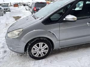Grey Ford S-Max 2008 in Taurage, with an engine capacity of 2.00 L and mileage of 231 thousand km for 3200 €, photo 4 on AUTOMOTO.COM.LV
