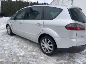 Grey Ford S-Max 2008 in Vilnius, with an engine capacity of 1.75 L and mileage of 280 thousand km for 2250 €, photo 3 on AUTOMOTO.COM.LV