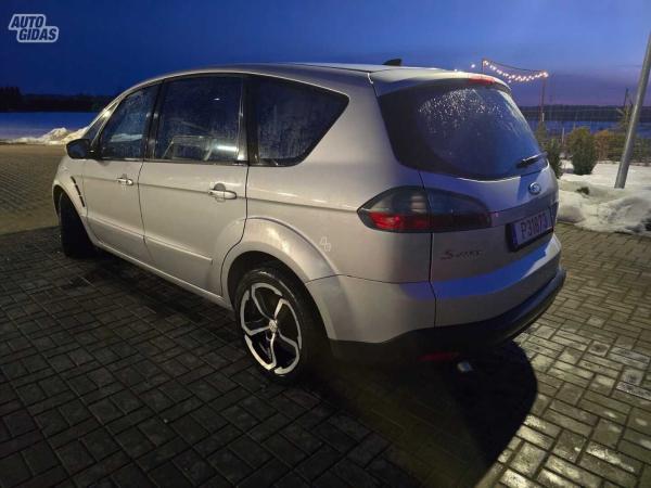 Pelēks Ford S-Max 2008 Ukmergė, ar dzinēja tilpumu 2.00 L un nobraukumu 300 tūkst. km par 2550 €, foto 1 vietnē AUTOMOTO.COM.LV