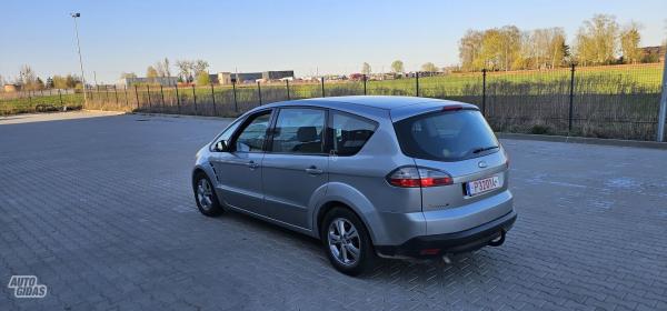 Grey Ford S-Max 2008 in Kaunas, with an engine capacity of 2.00 L and mileage of 280 thousand km for 3150 €, photo 8 on AUTOMOTO.COM.LV