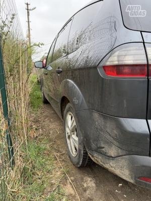 Pelēks Ford S-Max 2008 Šauļi, ar dzinēja tilpumu 1.80 L un nobraukumu 308 tūkst. km par 650 €, foto 5 vietnē AUTOMOTO.COM.LV