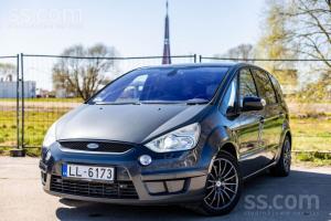 Pelēks Ford S-Max 2008 Rīga, ar dzinēja tilpumu 2.20 L un nobraukumu 378 tūkst. km par 3990 €, foto  vietnē AUTOMOTO.COM.LV