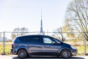 Pelēks Ford S-Max 2008 Rīga, ar dzinēja tilpumu 2.20 L un nobraukumu 378 tūkst. km par 3990 €, foto 6 vietnē AUTOMOTO.COM.LV