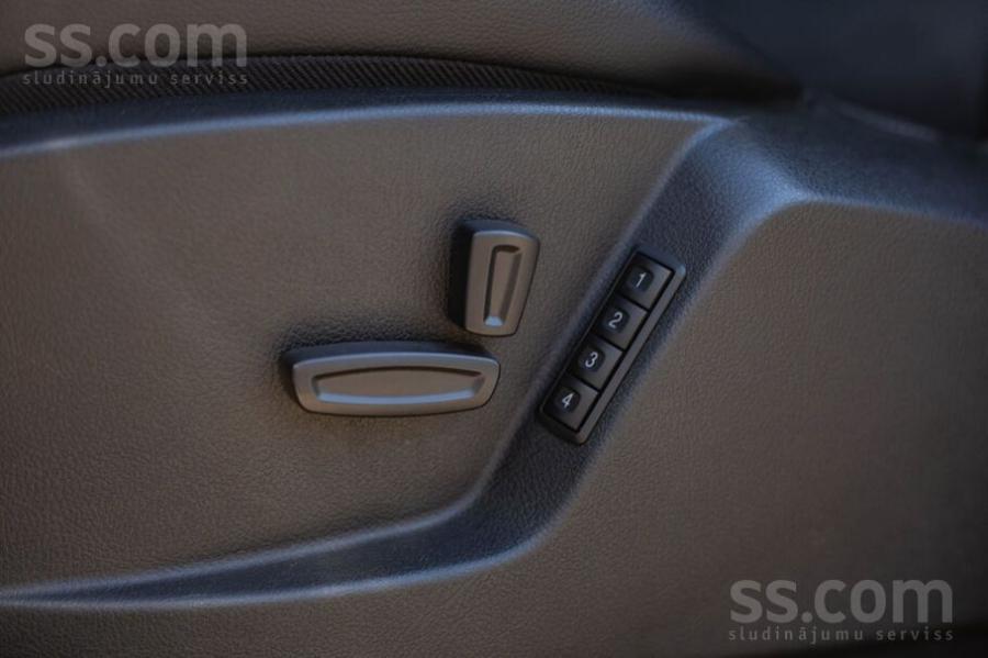 Pelēks Ford S-Max 2008 Rīga, ar dzinēja tilpumu 2.20 L un nobraukumu 378 tūkst. km par 3990 €, foto 15 vietnē AUTOMOTO.COM.LV