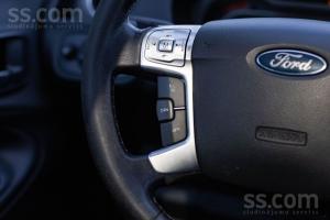Pelēks Ford S-Max 2008 Rīga, ar dzinēja tilpumu 2.20 L un nobraukumu 378 tūkst. km par 3990 €, foto 19 vietnē AUTOMOTO.COM.LV