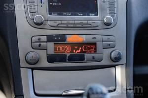 Pelēks Ford S-Max 2008 Rīga, ar dzinēja tilpumu 2.20 L un nobraukumu 378 tūkst. km par 3990 €, foto 25 vietnē AUTOMOTO.COM.LV