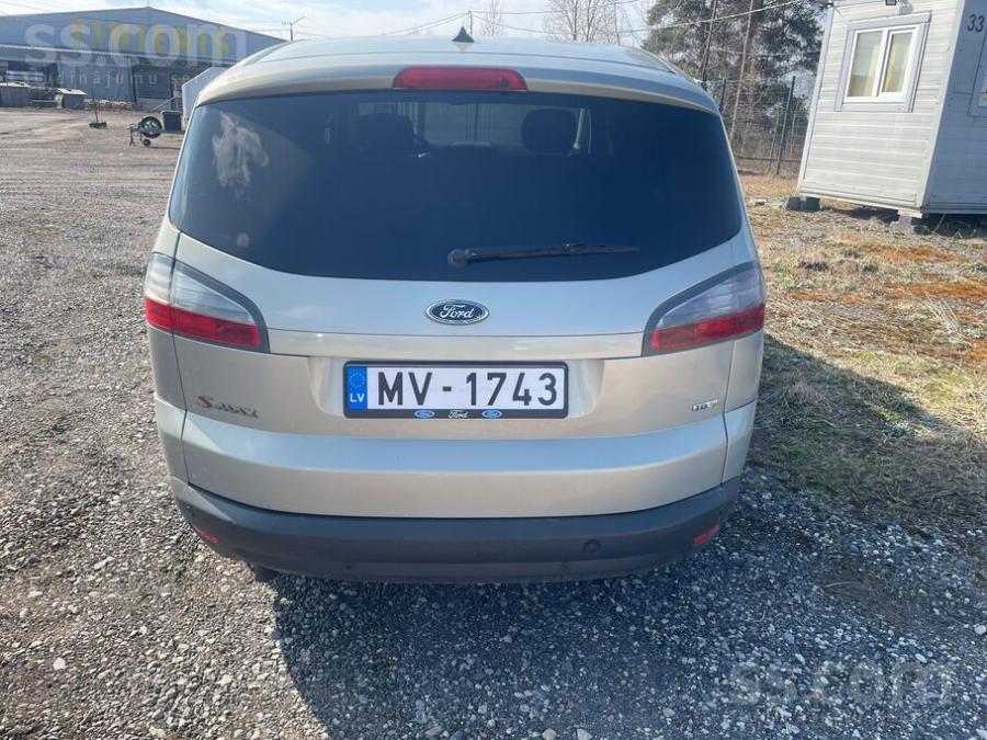 Grey Ford S-Max 2008 in Riga, with an engine capacity of 1.80 L and mileage of 0 thousand km for 2299 €, photo 6 on AUTOMOTO.COM.LV