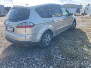 Grey Ford S-Max 2008 in Riga, with an engine capacity of 1.80 L and mileage of 0 thousand km for 2299 €, photo 9 on AUTOMOTO.COM.LV