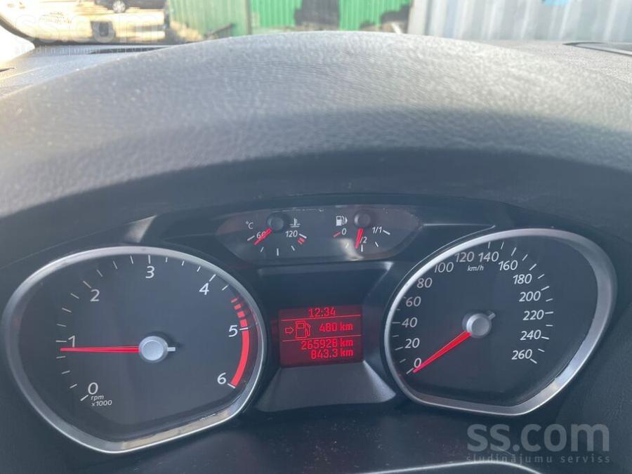 Grey Ford S-Max 2008 in Riga, with an engine capacity of 1.80 L and mileage of 0 thousand km for 2299 €, photo 15 on AUTOMOTO.COM.LV