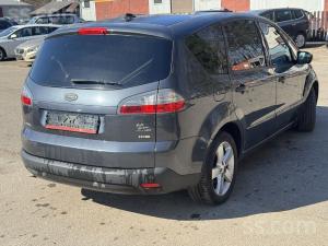 Pelēks Ford S-Max 2008 Rīga, ar dzinēja tilpumu 2.00 L un nobraukumu 259 tūkst. km par 4250 €, foto 3 vietnē AUTOMOTO.COM.LV