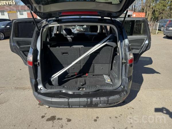 Grey Ford S-Max 2008 in Riga, with an engine capacity of 2.00 L and mileage of 259 thousand km for 4250 €, photo 7 on AUTOMOTO.COM.LV