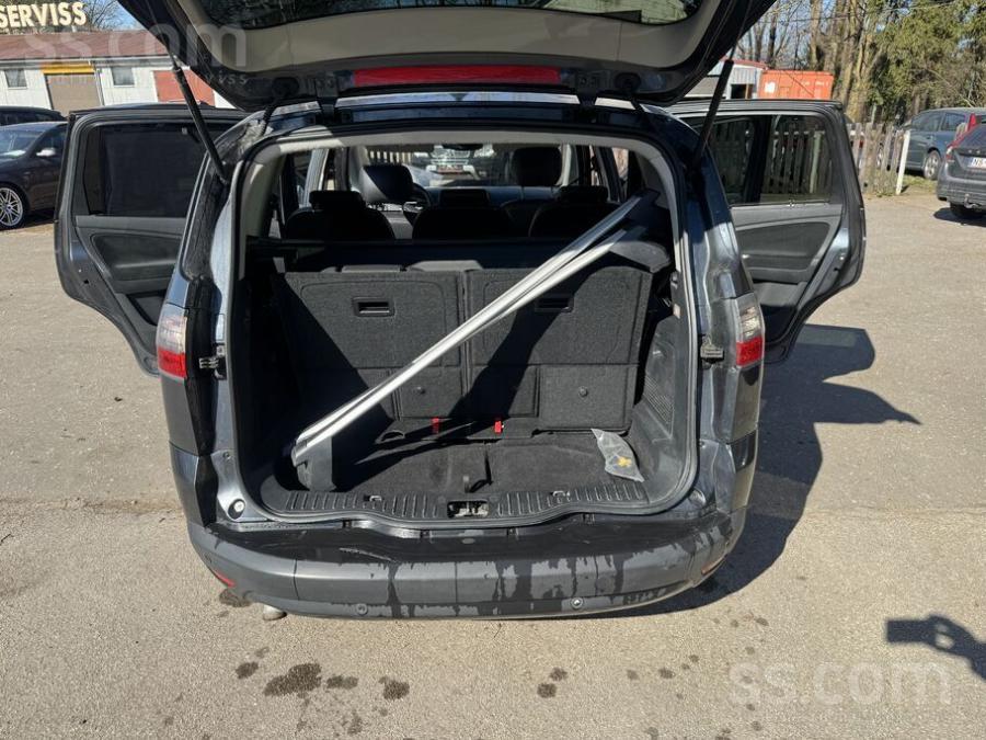 Pelēks Ford S-Max 2008 Rīga, ar dzinēja tilpumu 2.00 L un nobraukumu 259 tūkst. km par 4250 €, foto 8 vietnē AUTOMOTO.COM.LV
