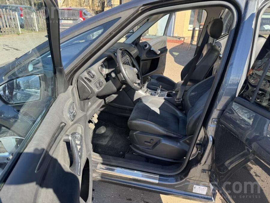 Pelēks Ford S-Max 2008 Rīga, ar dzinēja tilpumu 2.00 L un nobraukumu 259 tūkst. km par 4250 €, foto 11 vietnē AUTOMOTO.COM.LV