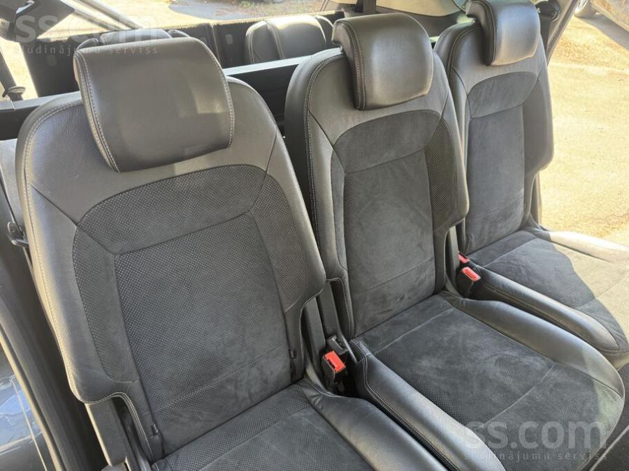 Pelēks Ford S-Max 2008 Rīga, ar dzinēja tilpumu 2.00 L un nobraukumu 259 tūkst. km par 4250 €, foto 14 vietnē AUTOMOTO.COM.LV