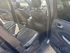 Pelēks Ford S-Max 2008 Rīga, ar dzinēja tilpumu 2.00 L un nobraukumu 259 tūkst. km par 3950 €, foto 15 vietnē AUTOMOTO.COM.LV