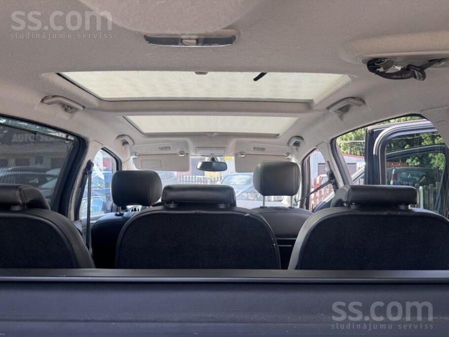 Pelēks Ford S-Max 2008 Rīga, ar dzinēja tilpumu 2.00 L un nobraukumu 259 tūkst. km par 3950 €, foto 22 vietnē AUTOMOTO.COM.LV