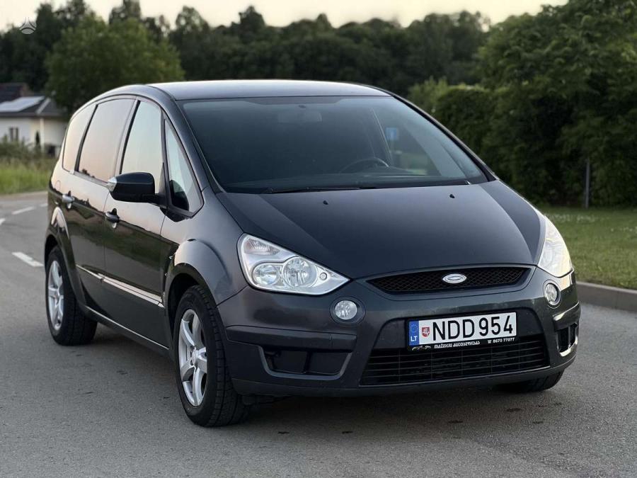 Grey Ford S-Max 2008 in Mazeikiai, with an engine capacity of 2.00 L and mileage of 339 thousand km for 2750 €, photo 5 on AUTOMOTO.COM.LV
