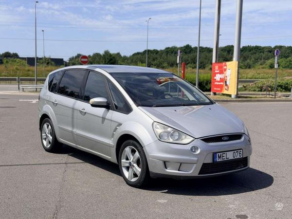 Pelēks Ford S-Max 2008 Viļņa, ar dzinēja tilpumu 2.00 L un nobraukumu 350 tūkst. km par 2950 €, foto 1 vietnē AUTOMOTO.COM.LV