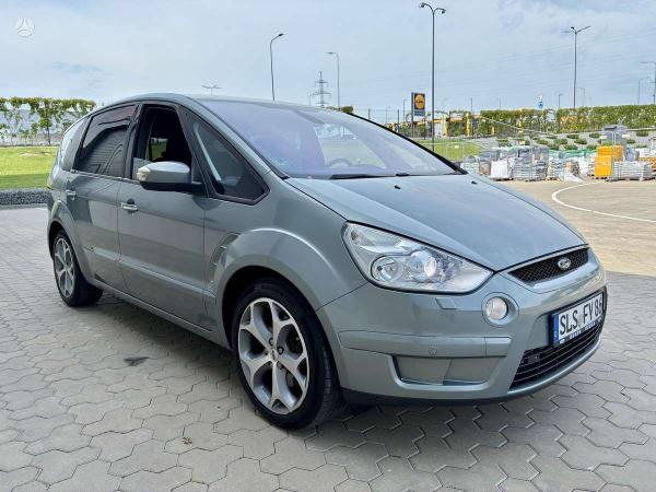 Grey Ford S-Max 2008 in Kaunas, with an engine capacity of 2.18 L and mileage of 235 thousand km for 3499 €, photo 3 on AUTOMOTO.COM.LV
