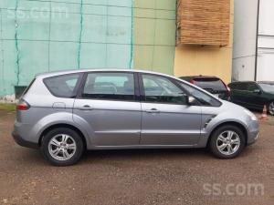 Grey Ford S-Max 2008 in Daugavpils, with an engine capacity of 1.80 L and mileage of 0 thousand km for 3100 €, photo 6 on AUTOMOTO.COM.LV