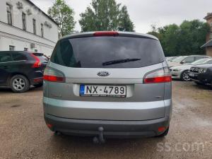 Grey Ford S-Max 2008 in Daugavpils, with an engine capacity of 1.80 L and mileage of 0 thousand km for 3100 €, photo 8 on AUTOMOTO.COM.LV