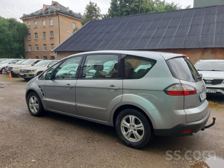 Grey Ford S-Max 2008 in Daugavpils, with an engine capacity of 1.80 L and mileage of 0 thousand km for 3100 €, photo 10 on AUTOMOTO.COM.LV