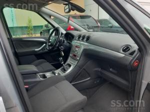 Grey Ford S-Max 2008 in Daugavpils, with an engine capacity of 1.80 L and mileage of 0 thousand km for 3100 €, photo 23 on AUTOMOTO.COM.LV