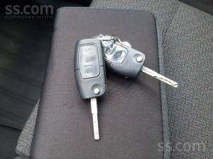 Grey Ford S-Max 2008 in Daugavpils, with an engine capacity of 1.80 L and mileage of 0 thousand km for 3100 €, photo 24 on AUTOMOTO.COM.LV