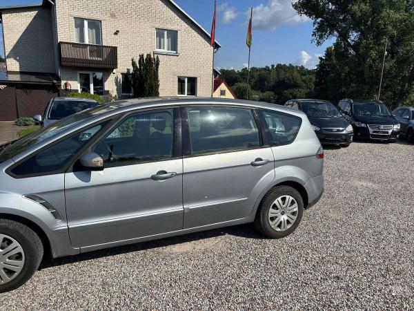Pelēks Ford S-Max 2008 Jurbarkas, ar dzinēja tilpumu 2.00 L un nobraukumu 231 tūkst. km par 2750 €, foto 5 vietnē AUTOMOTO.COM.LV