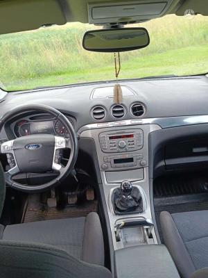 Pelēks Ford S-Max 2008 Utena, ar dzinēja tilpumu 1.75 L un nobraukumu 255 tūkst. km par 2200 €, foto 13 vietnē AUTOMOTO.COM.LV