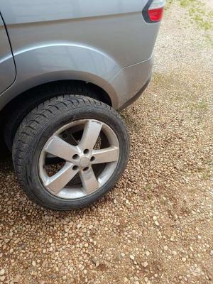 Pelēks Ford S-Max 2008 Utena, ar dzinēja tilpumu 1.75 L un nobraukumu 255 tūkst. km par 2200 €, foto 16 vietnē AUTOMOTO.COM.LV