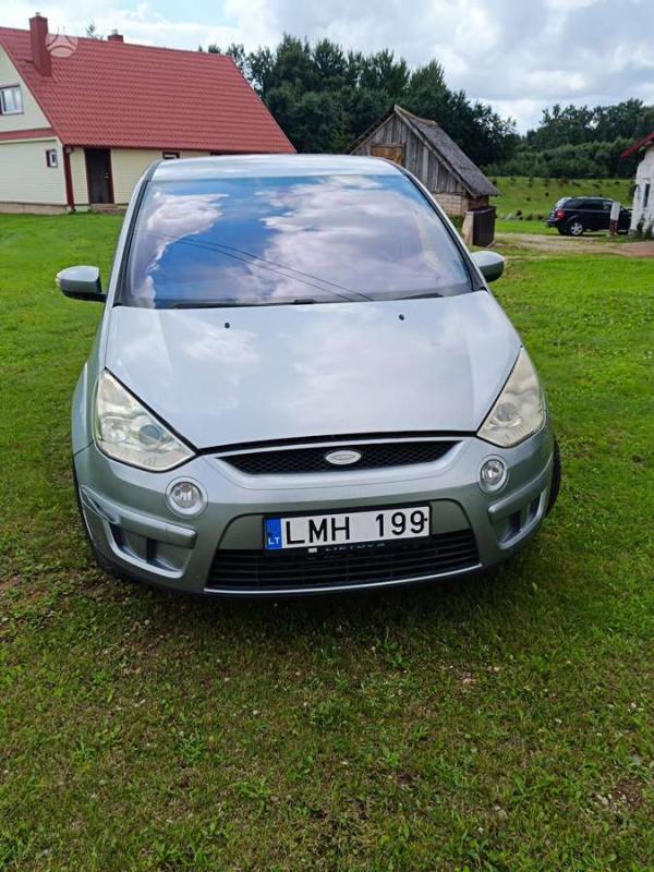 Grey Ford S-Max 2008 in Utena, with an engine capacity of 1.75 L and mileage of 255 thousand km for 2200 €, photo 1 on AUTOMOTO.COM.LV