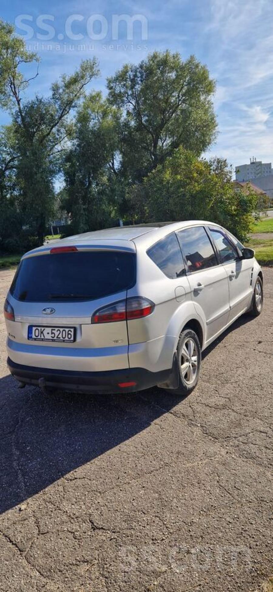 Pelēks Ford S-Max 2008 Liepāja, ar dzinēja tilpumu 2.00 L un nobraukumu 477 tūkst. km par 2150 €, foto 4 vietnē AUTOMOTO.COM.LV