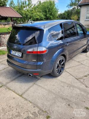 Grey Ford S-Max 2008 in Marijampole, with an engine capacity of 2.20 L and mileage of 357 thousand km for 3500 €, photo 8 on AUTOMOTO.COM.LV
