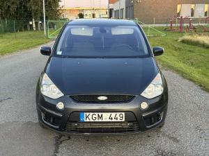 Grey Ford S-Max 2008 in Mazeikiai, with an engine capacity of 1.75 L and mileage of 312 thousand km for 2400 €, photo 3 on AUTOMOTO.COM.LV