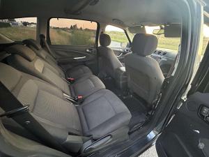 Grey Ford S-Max 2008 in Mazeikiai, with an engine capacity of 1.75 L and mileage of 312 thousand km for 2400 €, photo 11 on AUTOMOTO.COM.LV