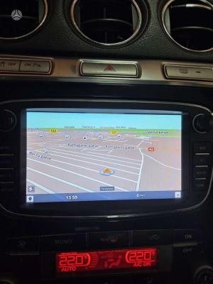 Grey Ford S-Max 2008 in Panevezys, with an engine capacity of 2.00 L and mileage of 295 thousand km for 2800 €, photo 9 on AUTOMOTO.COM.LV