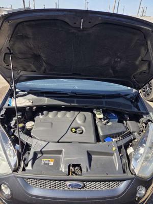Grey Ford S-Max 2008 in Panevezys, with an engine capacity of 2.00 L and mileage of 295 thousand km for 2800 €, photo 17 on AUTOMOTO.COM.LV