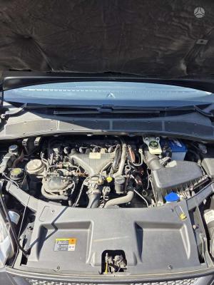 Grey Ford S-Max 2008 in Panevezys, with an engine capacity of 2.00 L and mileage of 295 thousand km for 2800 €, photo 18 on AUTOMOTO.COM.LV