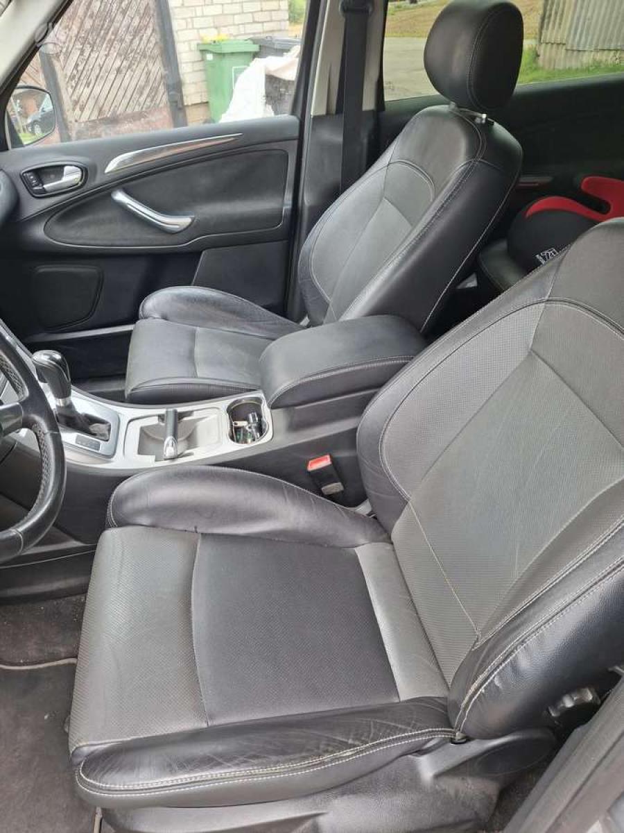 Pelēks Ford S-Max 2008 Pakruojis, ar dzinēja tilpumu 2.00 L un nobraukumu 344 tūkst. km par 2600 €, foto 8 vietnē AUTOMOTO.COM.LV