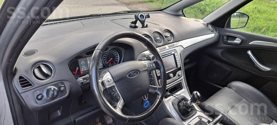 Pelēks Ford S-Max 2008 Kuldīga, ar dzinēja tilpumu 2.00 L un nobraukumu 314 tūkst. km par 3195 €, foto 9 vietnē AUTOMOTO.COM.LV