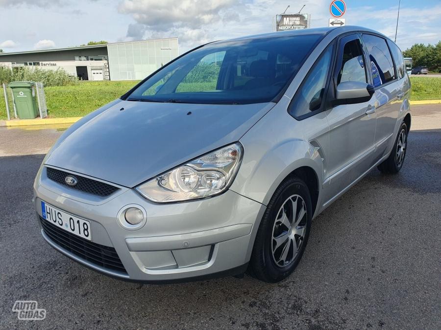 Grey Ford S-Max 2008 in Kaunas, with an engine capacity of 2.00 L and mileage of 310 thousand km for 2950 €, photo 1 on AUTOMOTO.COM.LV
