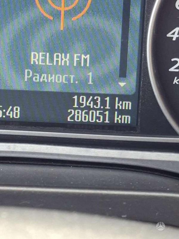 Grey Ford S-Max 2008 in Naujoji Akmene, with an engine capacity of 1.75 L and mileage of 286 thousand km for 2400 €, photo 6 on AUTOMOTO.COM.LV
